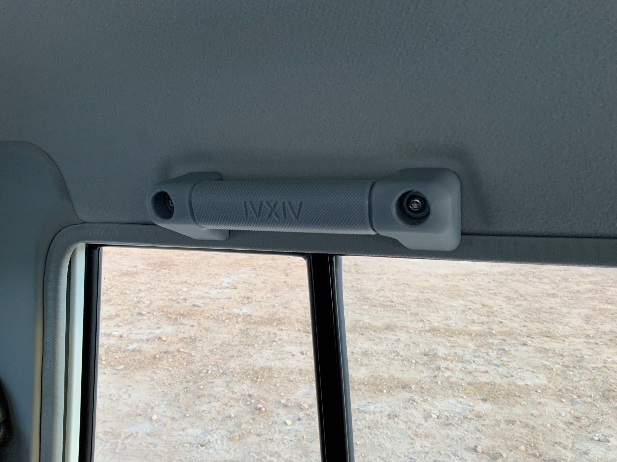 LC70 Grab Handle (Set of 2)